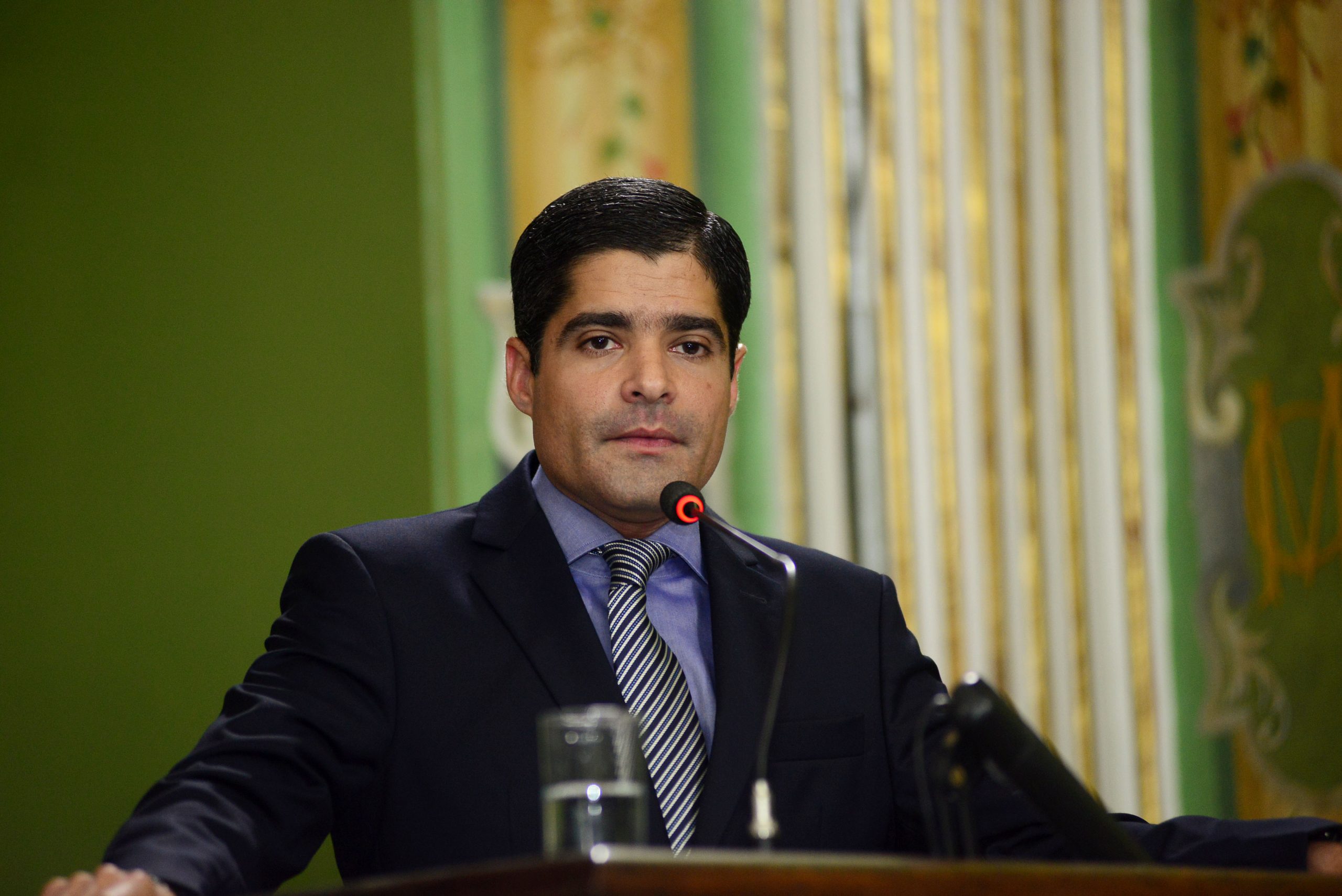 Neto pode apoiar Ciro para presidente - Política ao Vivo